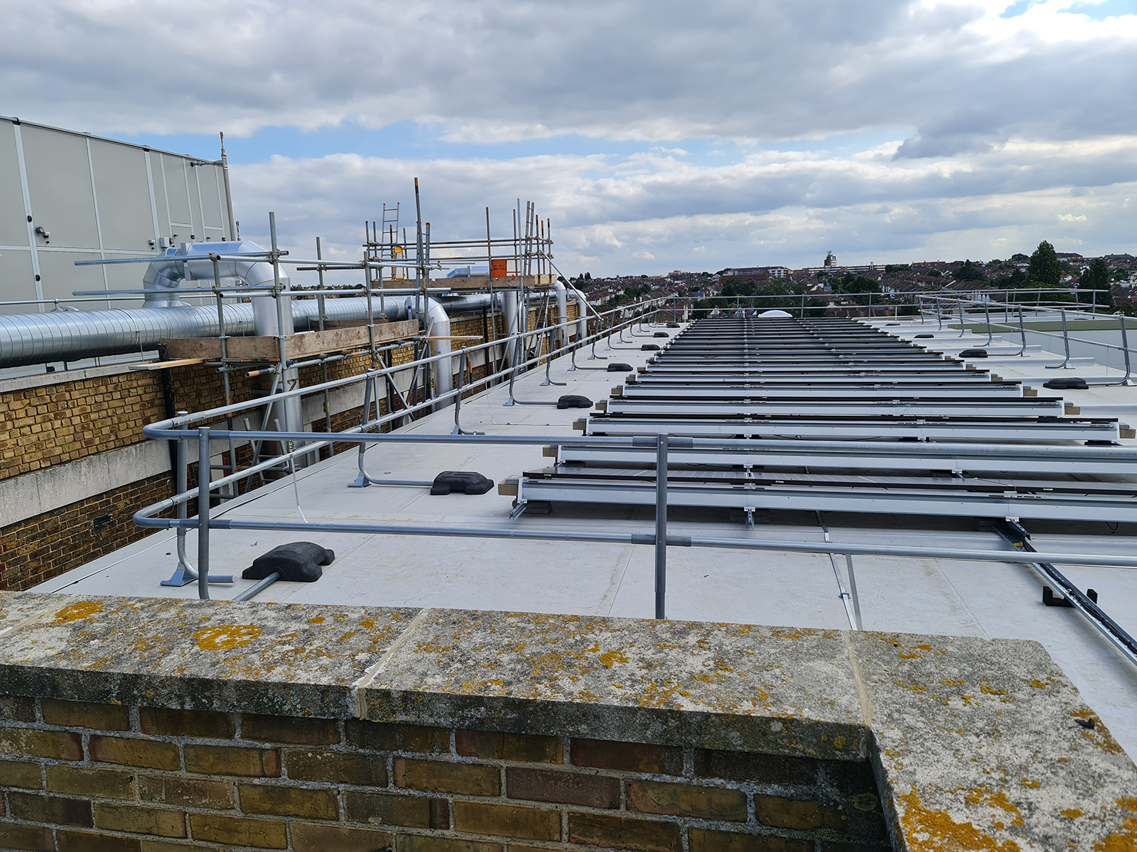 Southend Hospital Resus Unit | Commercial Ducting